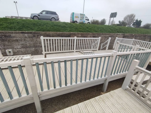 STATIC CARAVAN UPVC Side Decking In Skegness Mablethorpe Ingoldmells ...