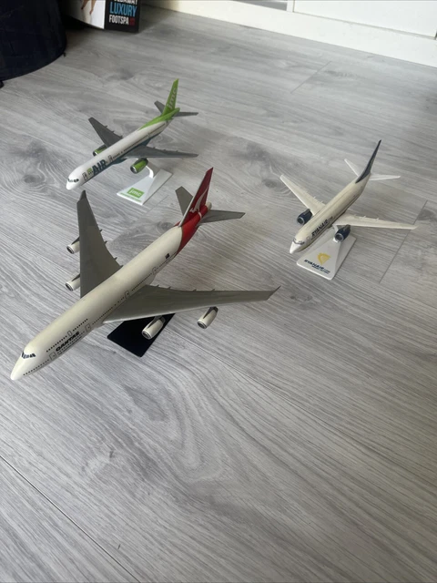 VINTAGE SKYMARKS SNAP Fit Planes Ryanair Quantas JMC Boing 737 757 X 3 ...