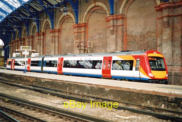 RAILWAY PHOTO 6X4 DMU Class 170 170 Unit SWT Brighton Station c2000 £1. ...