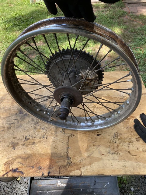 BSA 18 REAR Wheel Jones Rim Hub Lightning A65 650 Hornet Spitfire ...