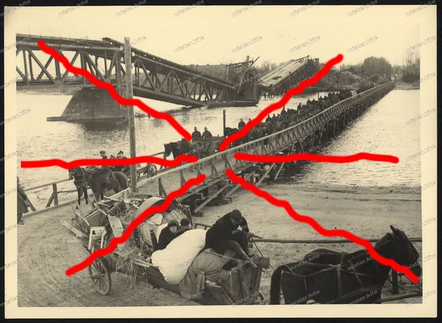 FOTO-FRITZ KRAUSKOPF-MODLIN-POLEN-BEVÖLKERUNG-WEICHSEL-BRÜCKE-24.11. ...