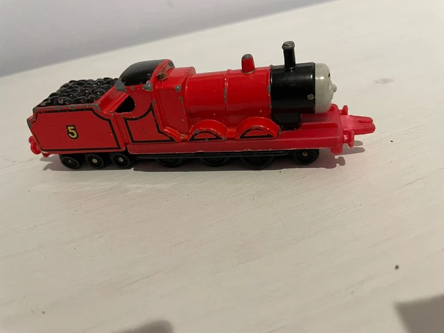 ERTL DIE-CAST THOMAS The Tank Engine - No.5 JAMES The Red Train (1987 ...
