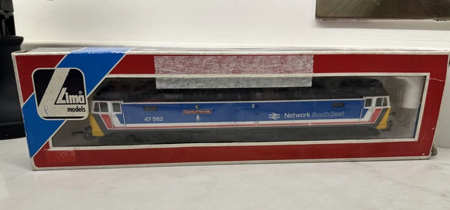 LIMA OO GAUGE NSE CLASS 47 DIESEL Co-Co LOCO 47582 COUNTY OF NORFOLK. £ ...