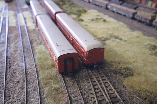 EUREKA MODELS HUB set with lighting $600.00 - PicClick AU