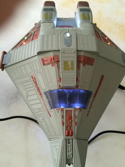 SPACE SHUTTLE MODEL FROM FILM ALIEN BUILT MADE WITH LIGHTS ON STAND ...