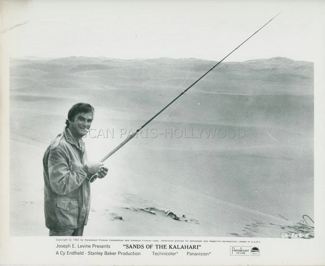 STANLEY BAKER SANDS OF The Kalahari 1965 Photo Original #52 EUR 24,99 ...