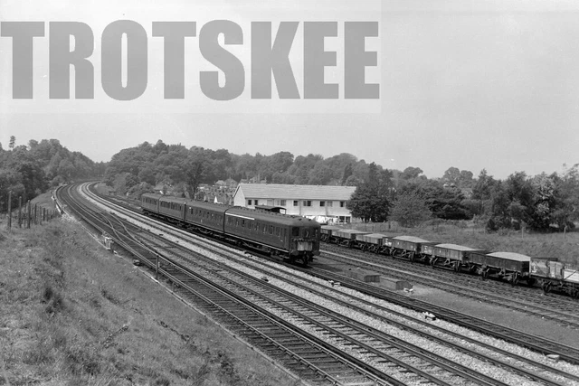 LARGER NEGATIVE BR British Railways Electric EMU Class 402 2659 c1966 £ ...