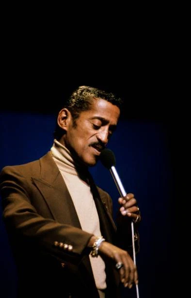 ENTERTAINER SAMMY DAVIS Jr Performs Live 1980s OLD MUSIC SINGER PHOTO 1 ...