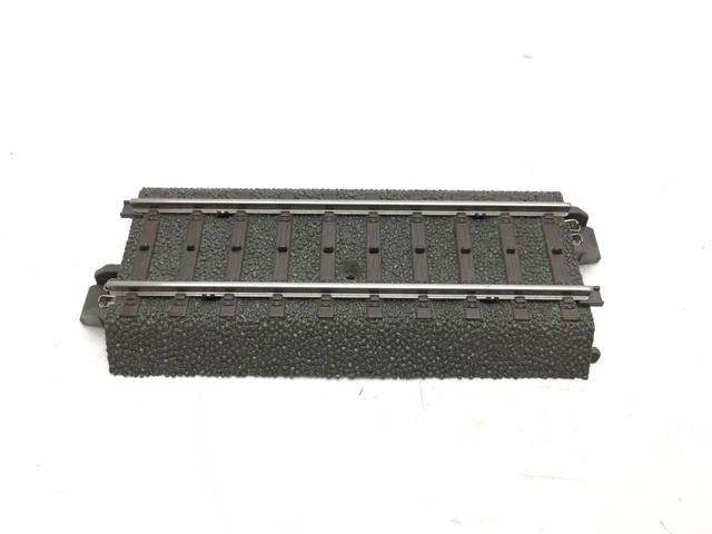MARKLIN 24077 H0 Binario dritto C-Gleis, con lunghezza 77,5 mm EUR 2,70 ...