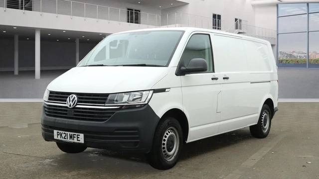 2021 VOLKSWAGEN TRANSPORTER e 110 37.3kWh Panel Van 5dr Electric Auto ...