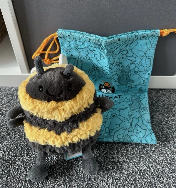 RARE ALBEE BEE Plush by Jellycat BNWT Includes Protector! Valentine's ...