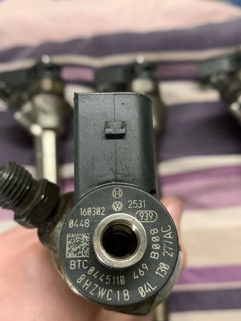 VOLKSWAGEN 0445110469 FUEL Injector £65.00 - PicClick UK