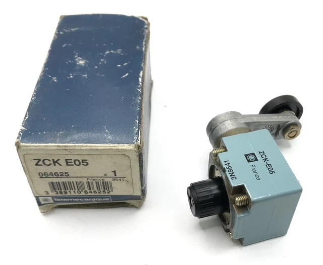 TELEMECANIQUE ZCK E05 Limit Switch Head with roller attachment ZCKE05 £ ...