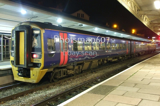 CLASS 158 158798, 3 car DMU, in First Great Western at Newport Gwent ...