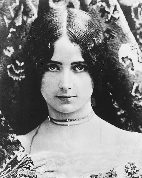 OPERA SINGER FRENCH Dancer Cleo De Merode c1890 11 Old Photo $8.50 - PicClick AU