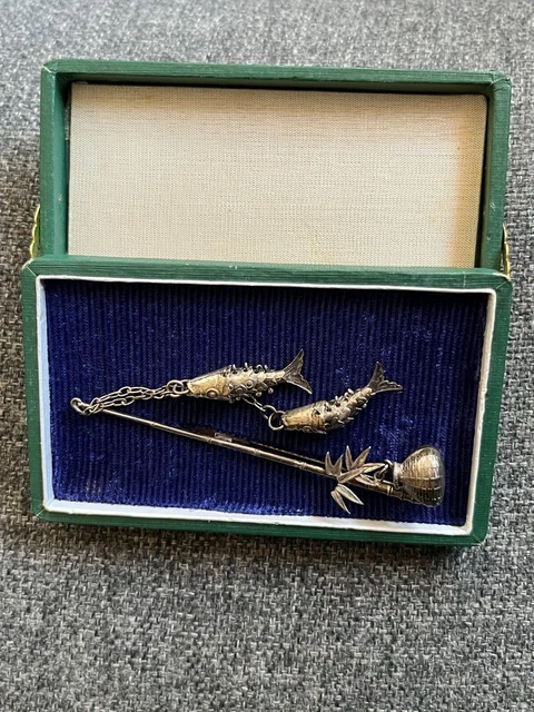 VINTAGE JAPAN ARTICULATED Fish Bamboo Fishing Pin Brooch Silver ...