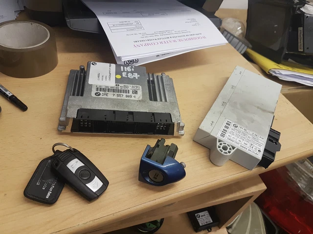 BMW 1 SERIES E87 116i N45 ECU/CAS kit BOSCH 0261209085 DME 7557809 £195 ...