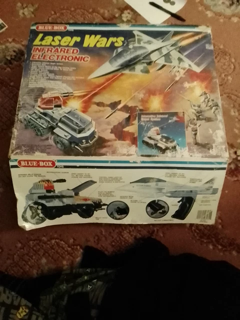 VINTAGE LASER WARS 1987 interactive infrared target system blue box ...