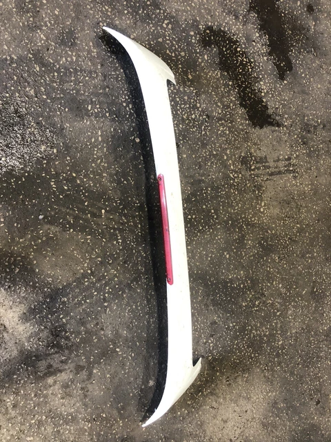 FORD FIESTA 2008-2012 REAR LIP SPOILER HIGH LEVEL BRAKE LAMP BLUE 8a61-a44210-b £20.00 - PicClick UK