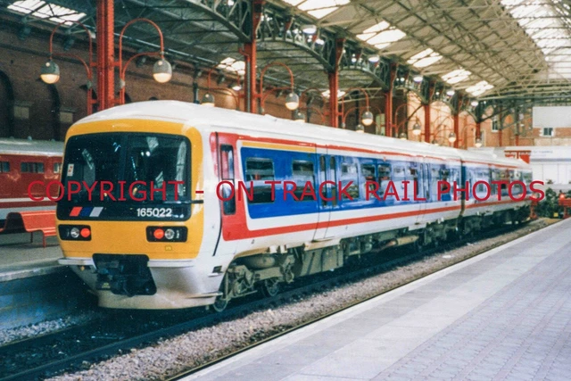 UK RAILWAY PHOTOGRAPH Of Class 165 Dmu 165022. Rmdmu2Nd-157 £1.70 ...