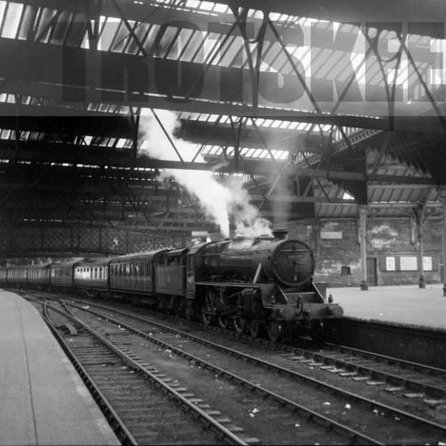 LARGER NEGATIVE BR British Railways Steam Loco 44677 Class 5MT c1955 £4 ...