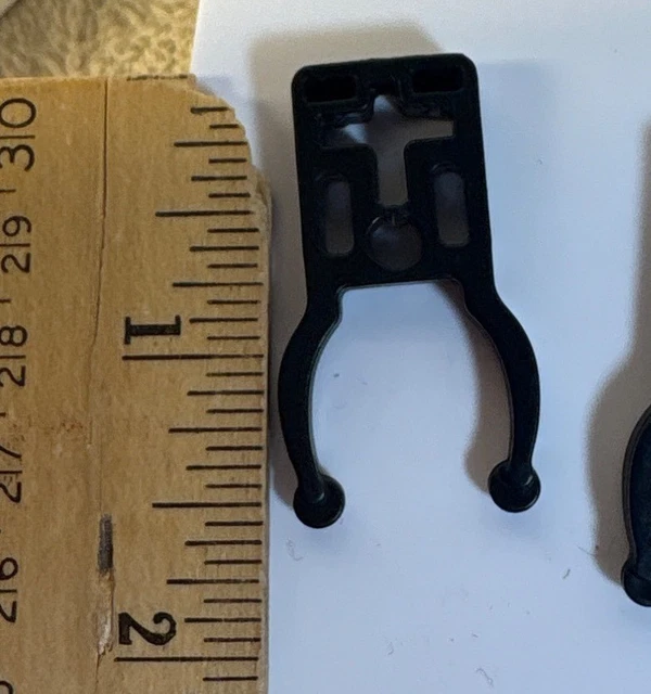 MONSTER HIGH DOLL Stand Clips Standard Size Set of 3 Black 1.5" Long ...