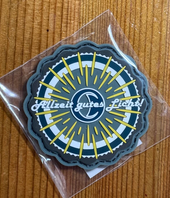 OLIGHT APRIL 2025 Jubiläums Patch 18 Jahre + Waldmärchen Patch EUR 1,00 ...