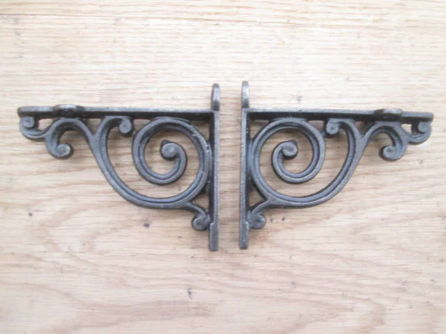 PAIR OF ANTIQUE Scroll swirl style cast iron shelf bracket wall mounted ...