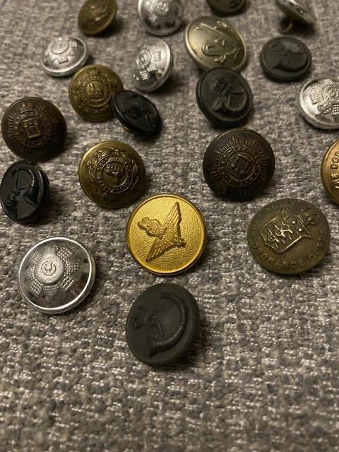 MILITARIA JOB LOT WW1 WW2 Post War Buttons Parachute Regiment AFS ...