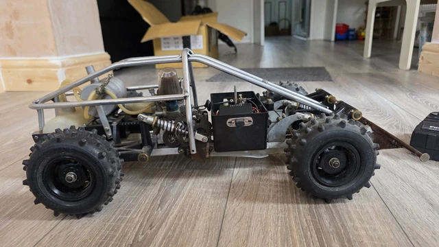 THUNDER TIGER SILVER Fox vintage nitro RC buggy 1980s 1/8 scale 4WD ...
