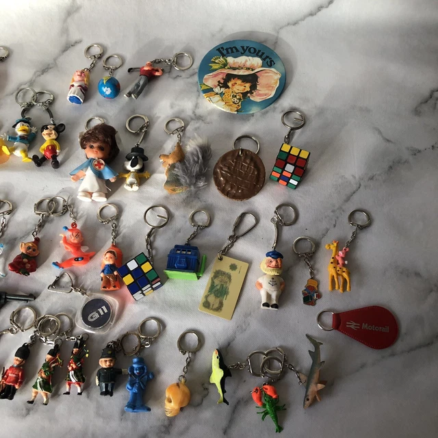 VINTAGE KEYRINGS 1960S 1970s 1980s Key Chain Job Lot Collection Made HK ...