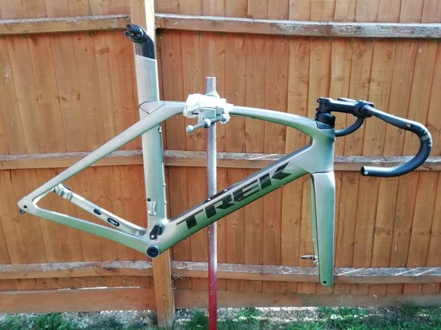 TREK MADONE SLR disc Project One 'Icon' frameset - Brushed Liquid Metal ...
