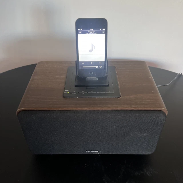 SANDSTROM SPDBT1612 BLUETOOTH Wireless Speaker w/ Docking Station £12. ...