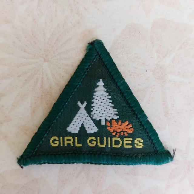VINTAGE GIRLGUIDING GIRL Guide Camp Permit Badge Sew On Patch EUR 5,82 ...