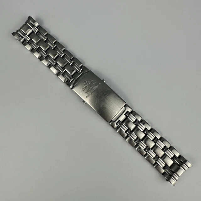 GENUINE OMEGA SEAMASTER Watch Bracelet Strap 20mm OEM 1504/826 826 £399 ...
