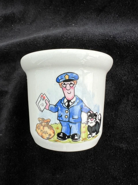 COALPORT POSTMAN PAT Egg Cup £5.00 - PicClick UK