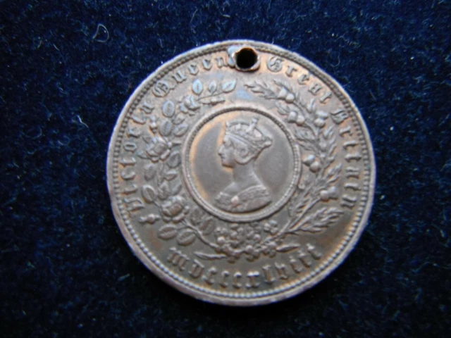 QUEEN VICTORIA MODEL Crown Coin 1848 Scarce Very Rare-98- £28.41 ...