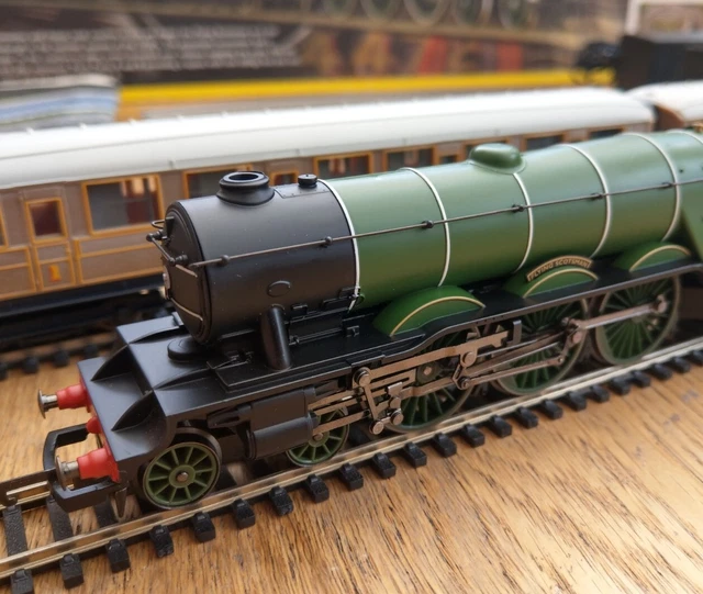 HORNBY R1019 FLYING Scotsman Train Set LNER - Free Delivery £119.99 - PicClick UK