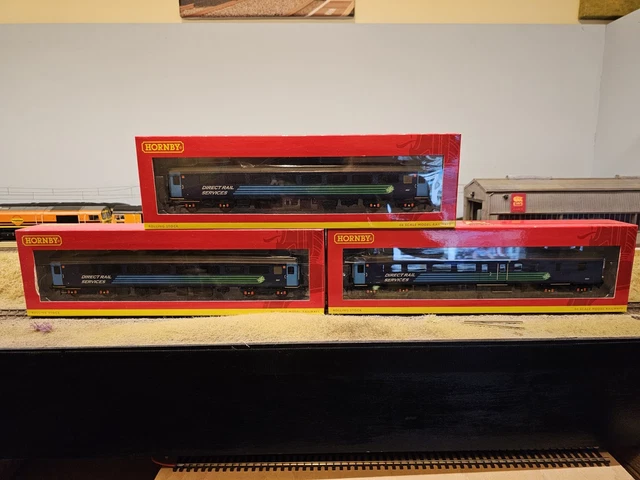 HORNBY 00 GAUGE DRS Mk2 Coaches 1 x Brake and 2 x Open coach £94.30 ...