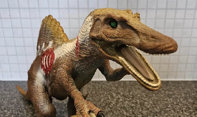 JURASSIC PARK 3 III Animatronic Telecomando Spinosaurus HASBRO 2001 EUR ... JURASSIC PARK 3 III Animatronic Telecomando Spinosaurus HASBRO 2001 EUR ...