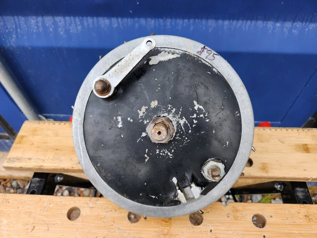 BSA A7 A10 B31 B33 Shooting Star Super Rocket Cast Iron Front Wheel Hub ...