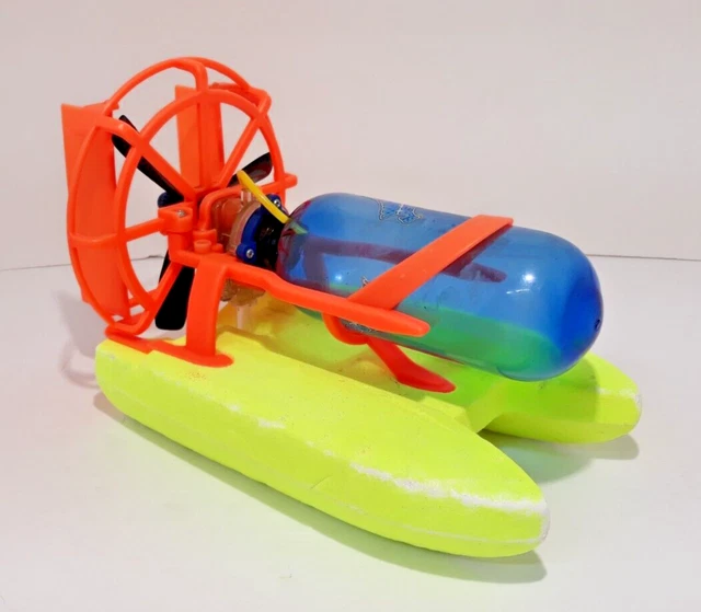VINTAGE 1990S AIR Hogs Water Blaster Air Boat Pressure Engine Spin ...