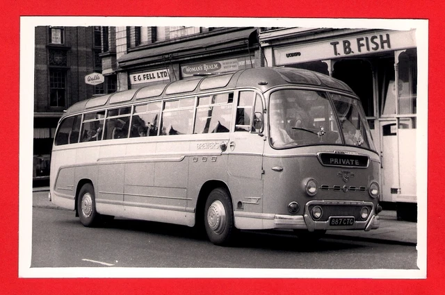 BUS PHOTO ~ Brewers of Caerau 887CTG - 1959 Duple Britannia Leyland ...