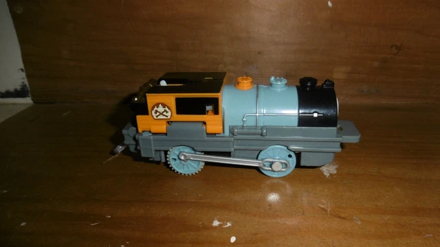 THOMAS THE TANK Engine Trackmaster, Bash £7.50 - PicClick UK