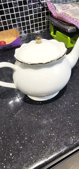 DISNEY ‘ANYONE FOR Tea?’ Mad Hatter Alice In Wonderland Teapot £13.99 - PicClick UK