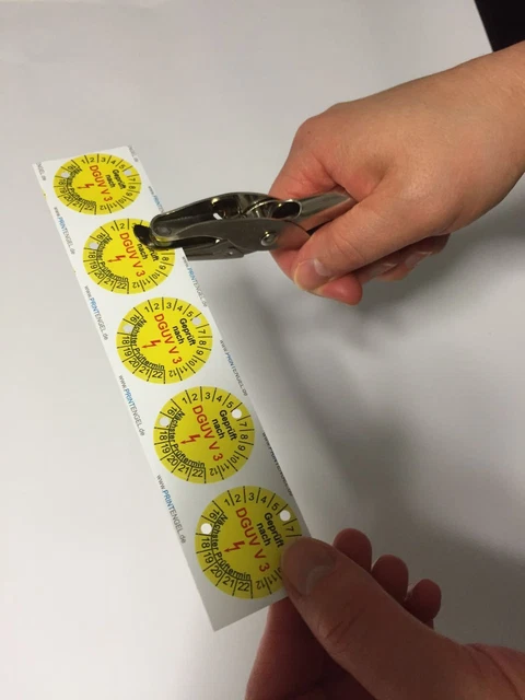 PRÜFPLAKETTENZANGE PRÜFPLAKETTEN LOCHZANGE Kerbzange Kontrollzange Rundloch 3mm EUR 22,65 ...