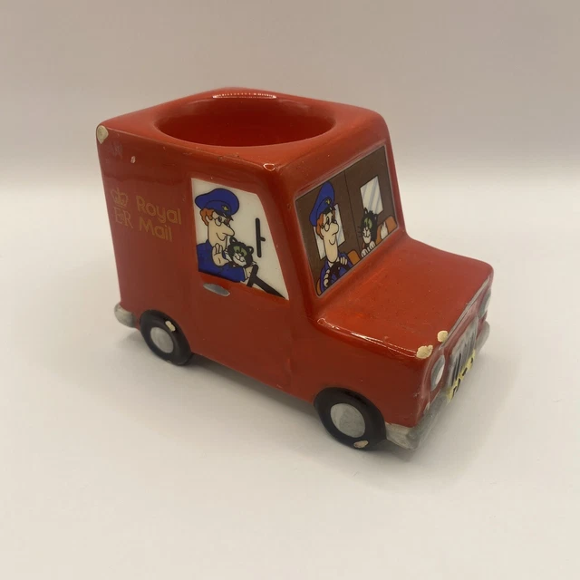 VINTAGE POSTMAN PAT & his Black & White Cat Ceramic Red Mail Van Egg ...
