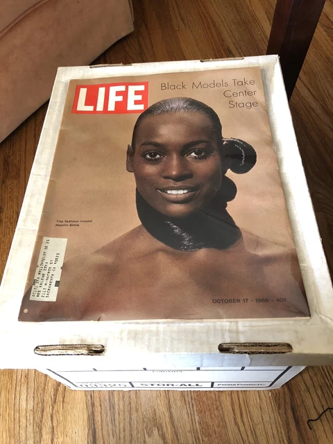 LIFE MAGAZINE NAOMI Sims Black Fashion Models The Who Tommy October 17 ...