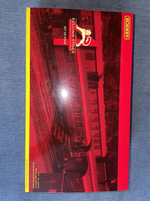 HORNBY R40374 EWS Business Coach Pack - Era 10 OO Gauge £5.00 - PicClick UK