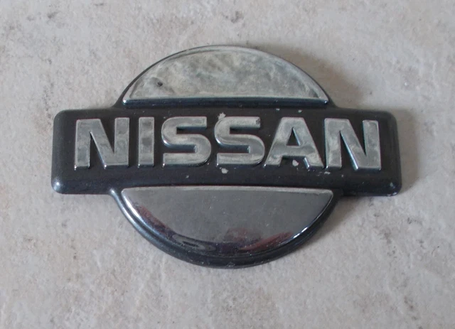 INSIGNE EMBLÈME NISSAN mascotte plaque badge voiture auto Japon EUR 9 ...